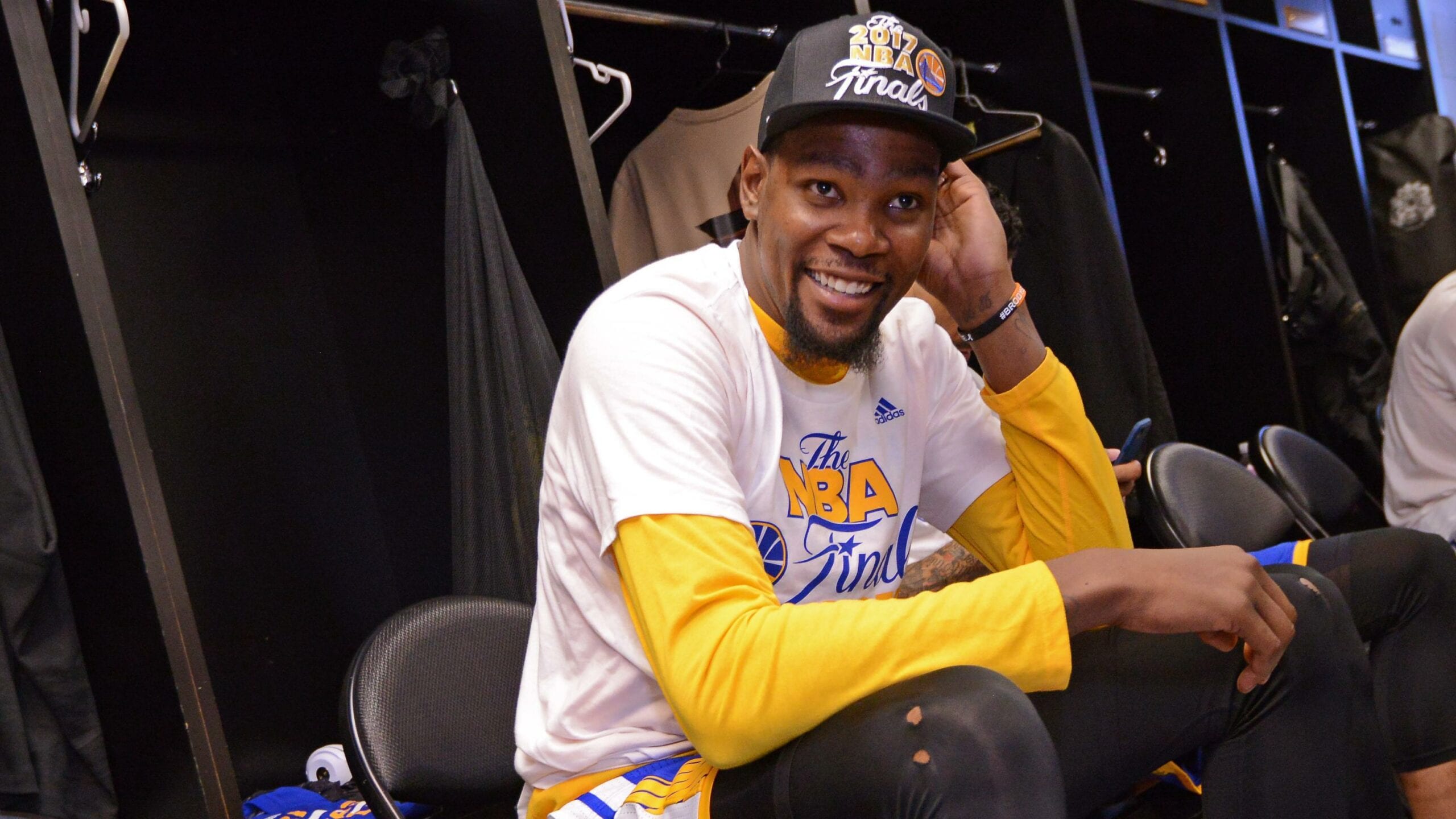 Morning Shootaround (May 27) -- 'At peace' Kevin Durant doing his best ...