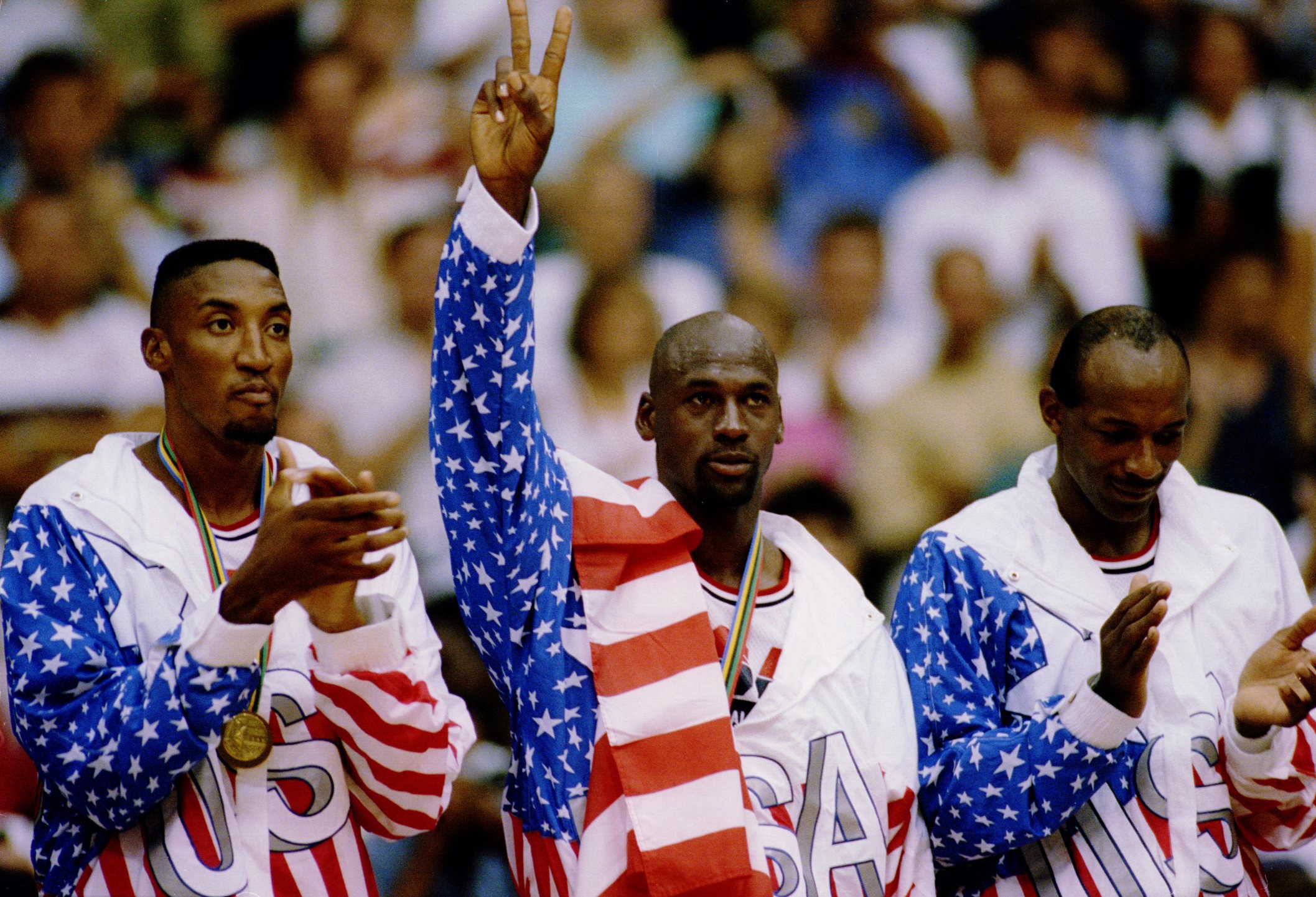 Jaket Olimpiade Dream Team Michael Jordan Yang Terkenal Sedang Dalam Jaket Olimpiade Dream Team Michael Jordan Yang Terkenal Sedang Dalam