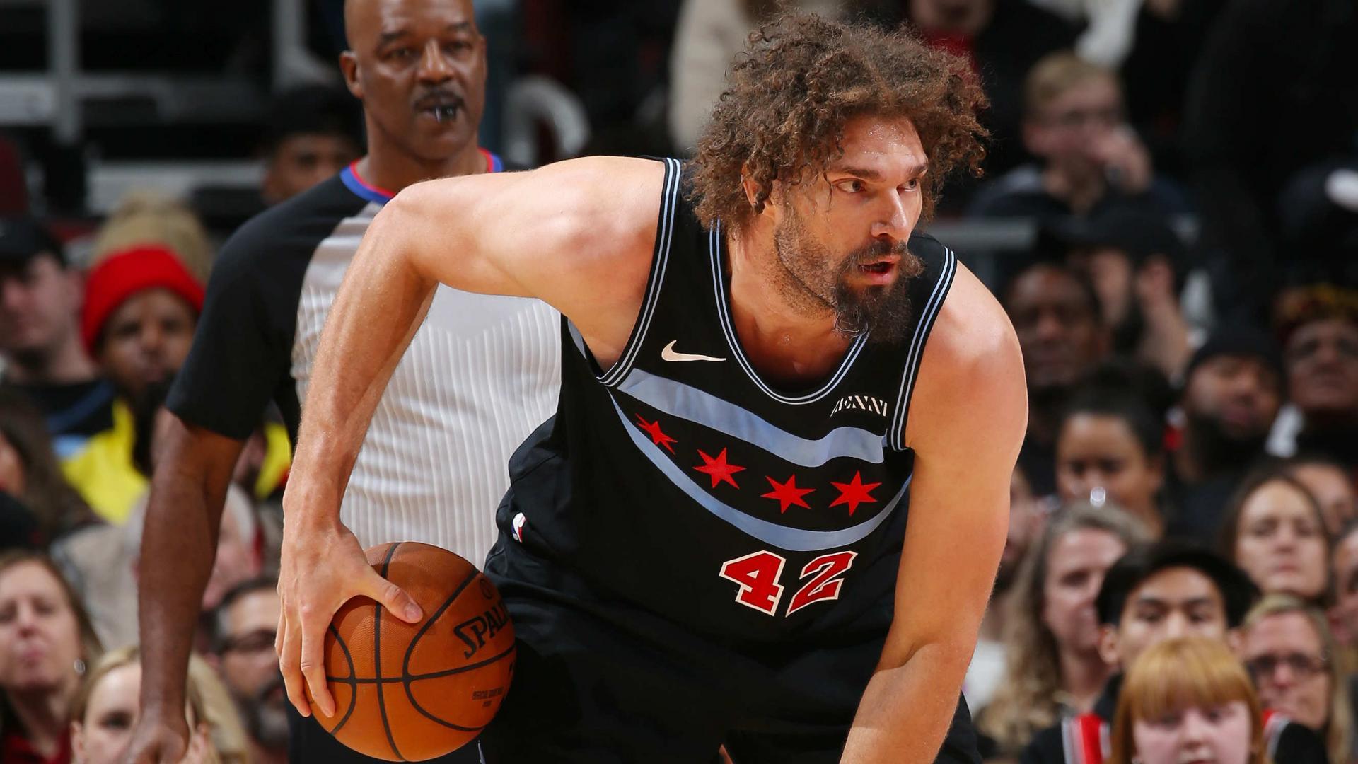 Report: Bulls preventing Lopez buyout to join Warriors | NBA.com