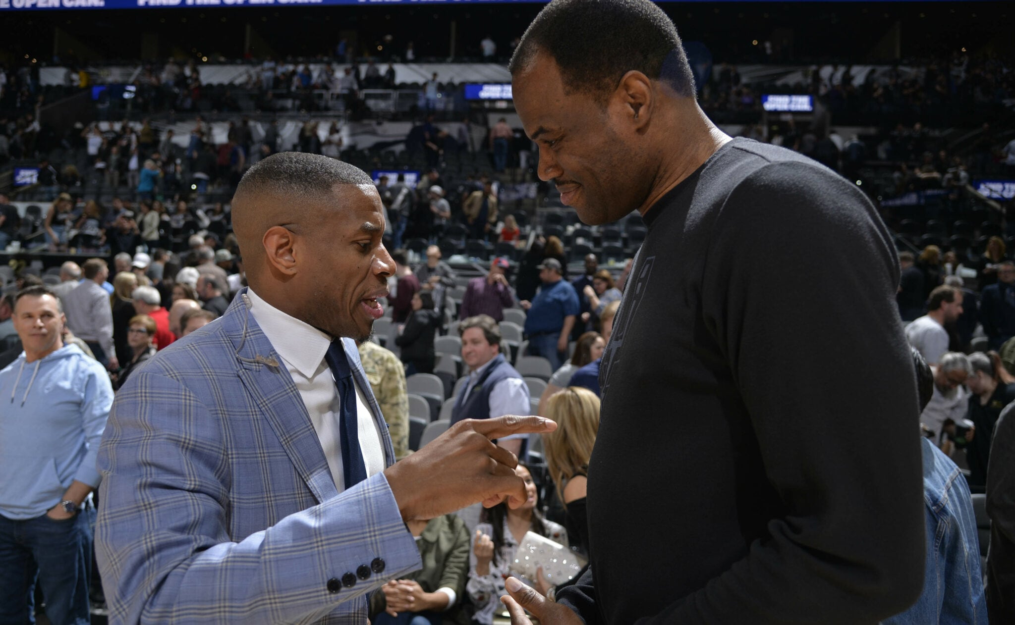 'Sportscaster U' helps NBA players learn a new (broadcasting) game ...