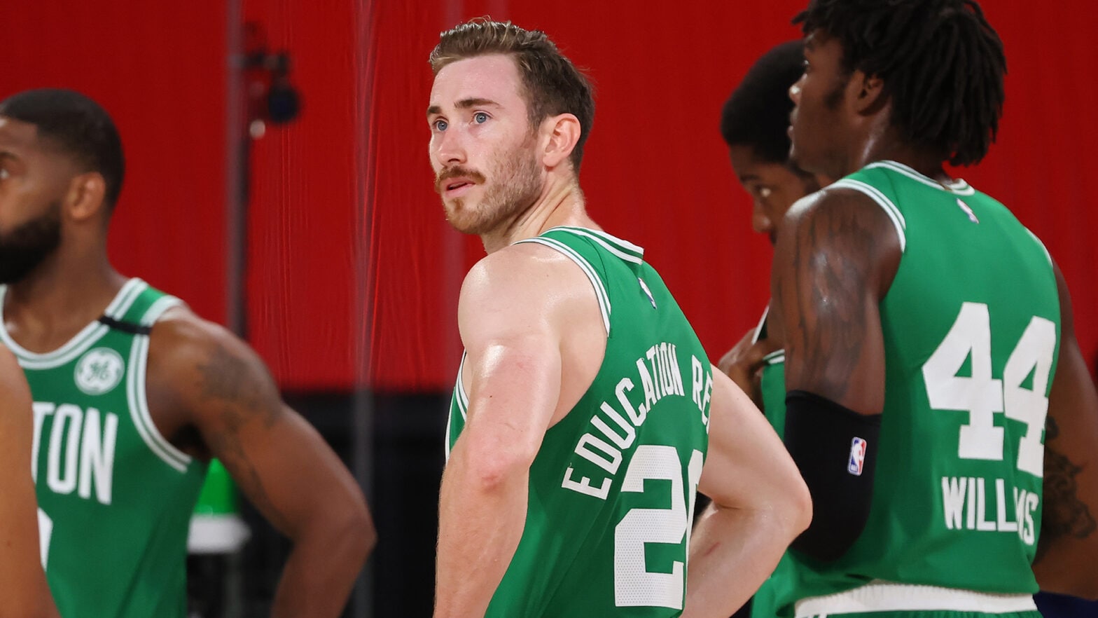 Hornets acquire Gordon Hayward, future Draft picks in sign-and-trade ...