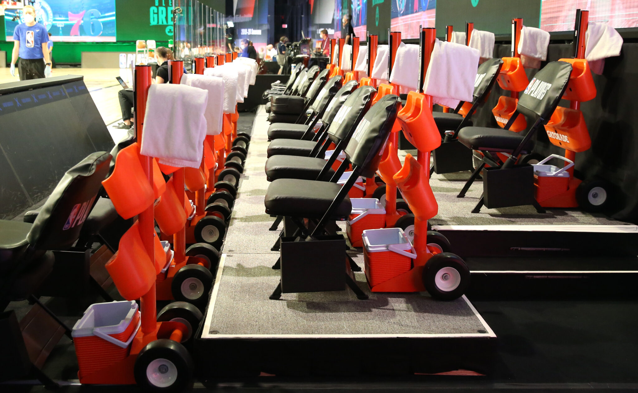 Teams allowed to carry 15 players on active roster for 2020-21 season ...