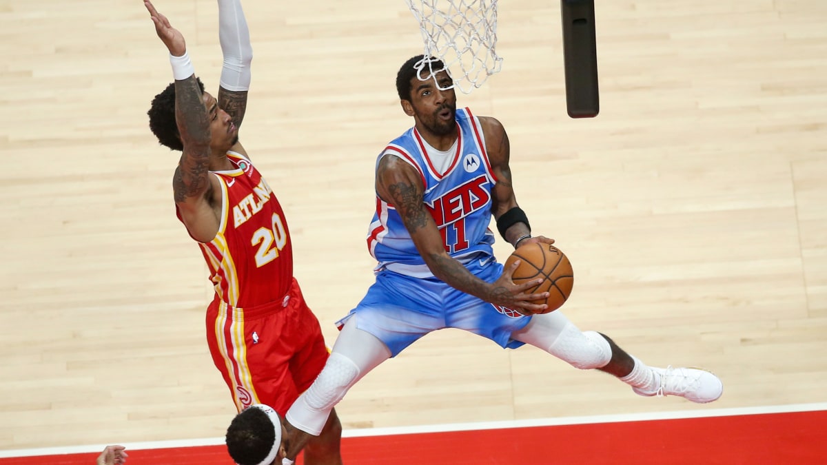 Kyrie Irving Reverse Layup