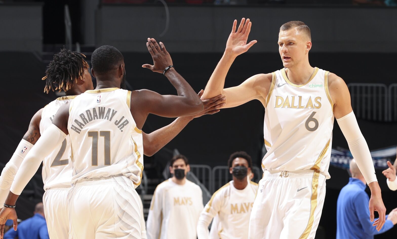Mavericks feeling better with Kristaps Porzingis back in action | NBA.com