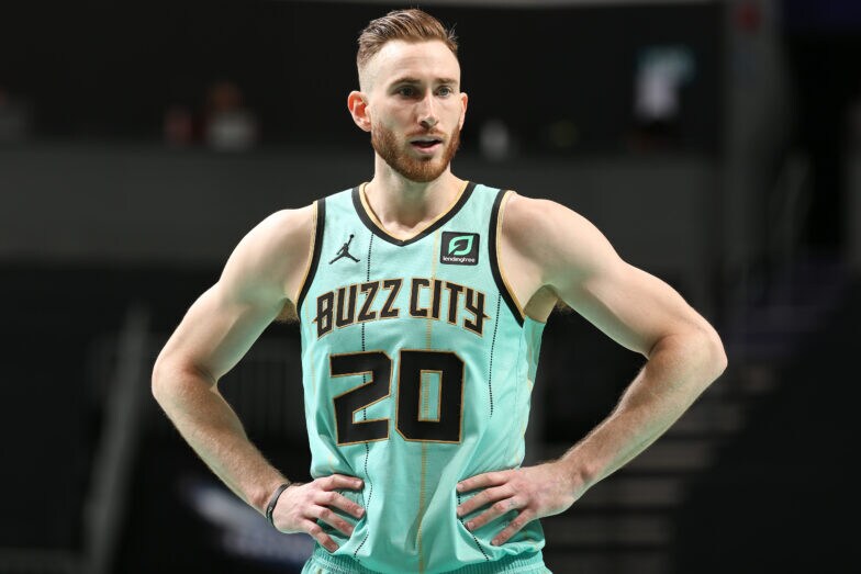 Q&A: Gordon Hayward is liking his decision to join Hornets, has high ...