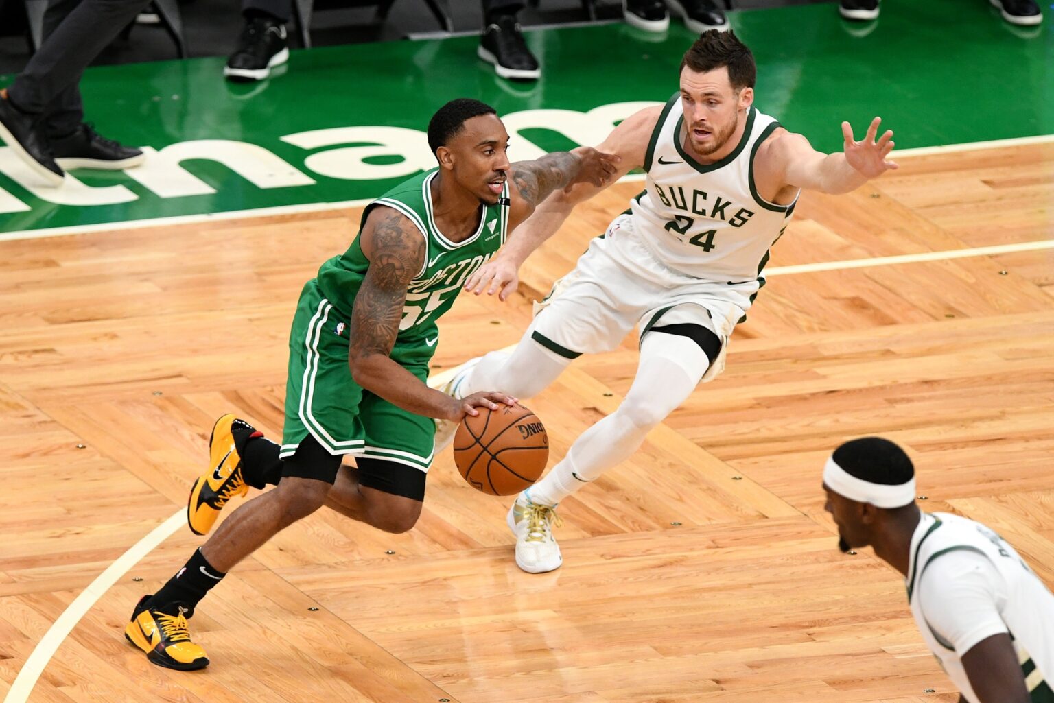 Jeff Teague signs with Bucks after clearing waivers | NBA.com