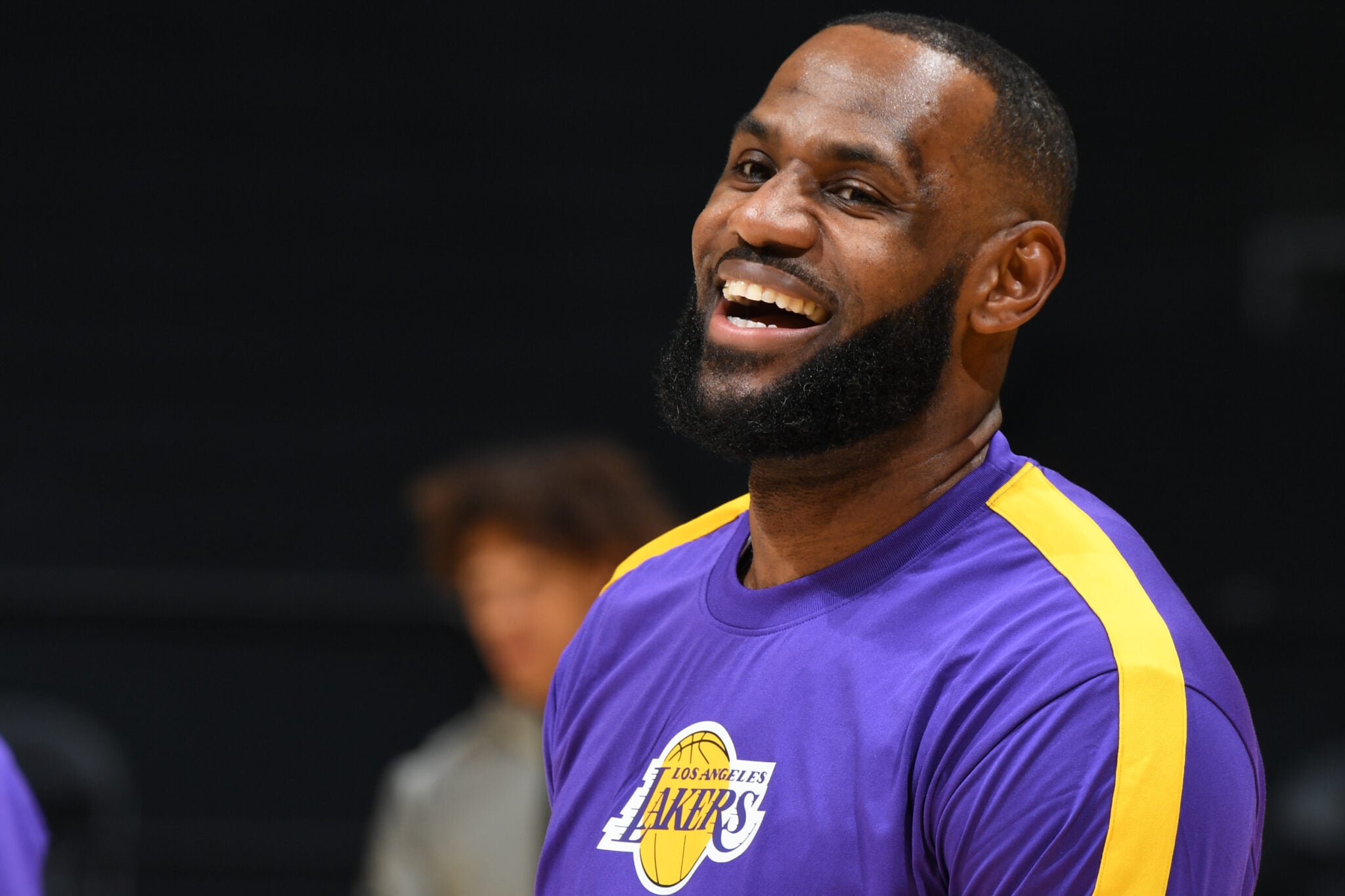 LeBron James officially changes jersey number to No. 6 | NBA.com