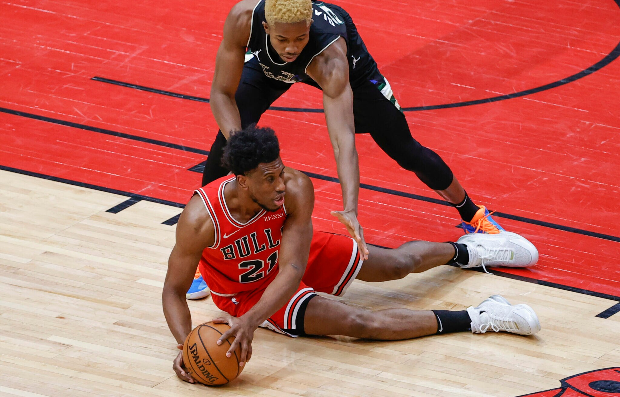 Bulls' Thaddeus Young wins 2020-21 NBA Hustle Award | NBA.com