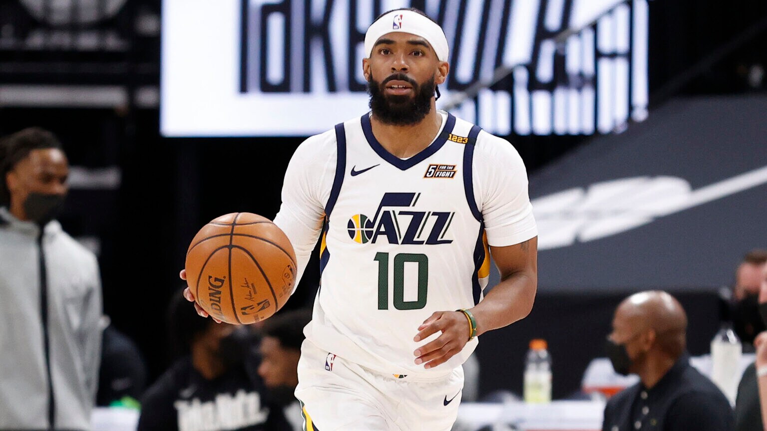 MRI reveals mild hamstring strain for Jazz's Mike Conley | NBA.com