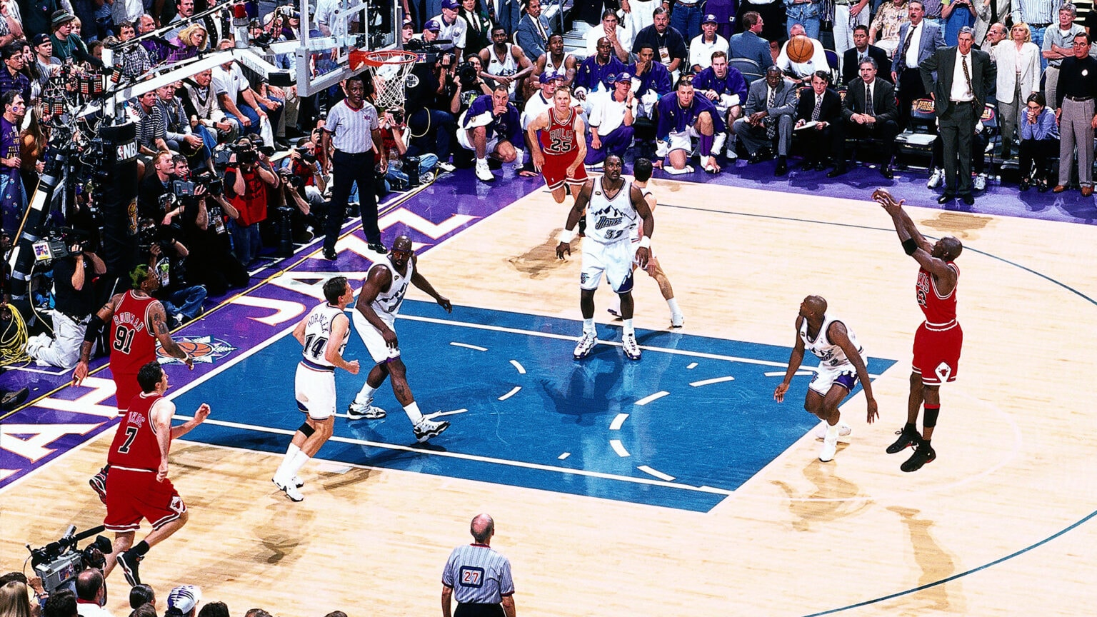 NBA Top Moments: 1990s | NBA.com