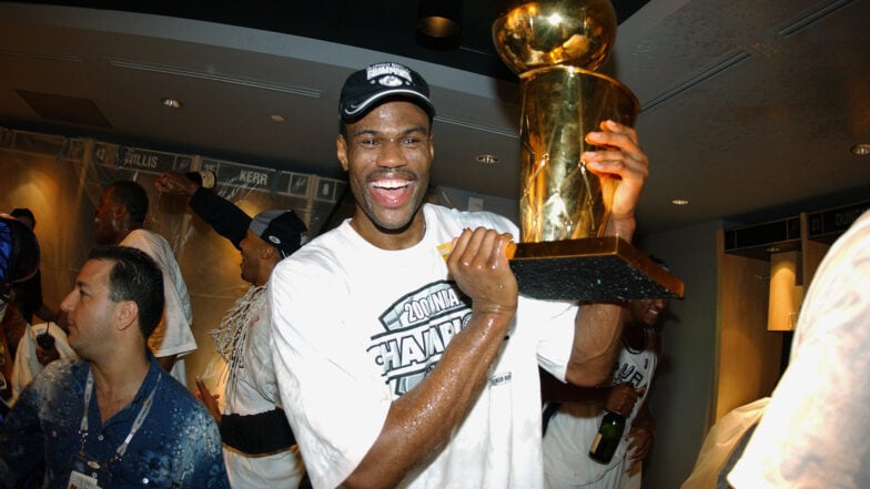 Legends profile: David Robinson | NBA.com