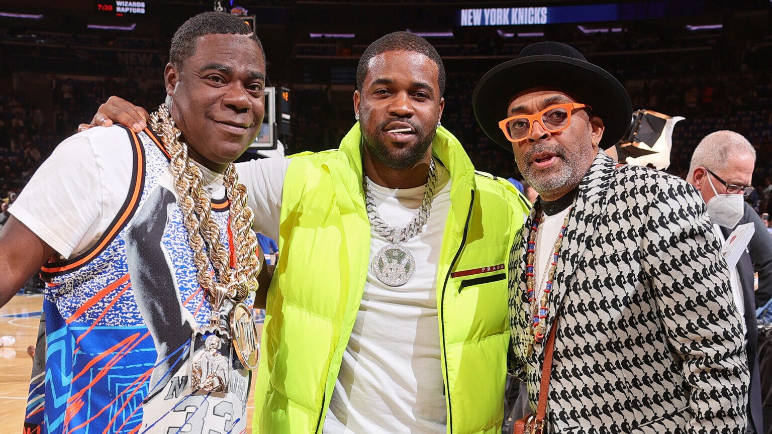 Photos: Hollywood stars, famous faces highlight opening nights | NBA.com