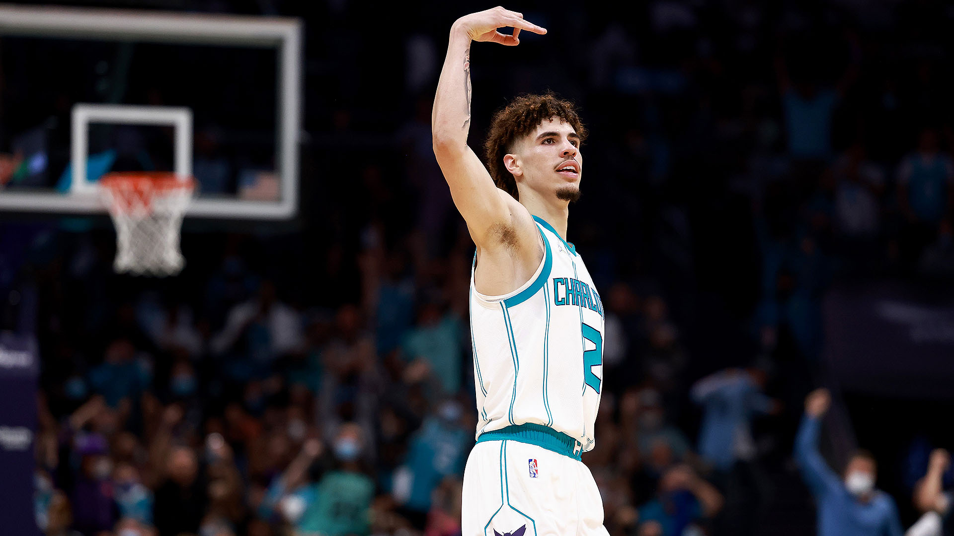 LaMelo Ball renews spark in Hornets, much to Michael Jordan's delight ...