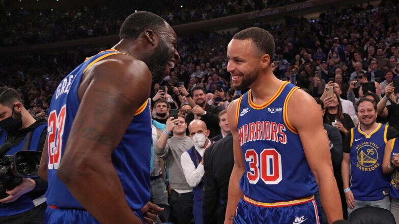 Stephen Curry overtakes Ray Allen for NBA's all-time 3-point lead | NBA.com