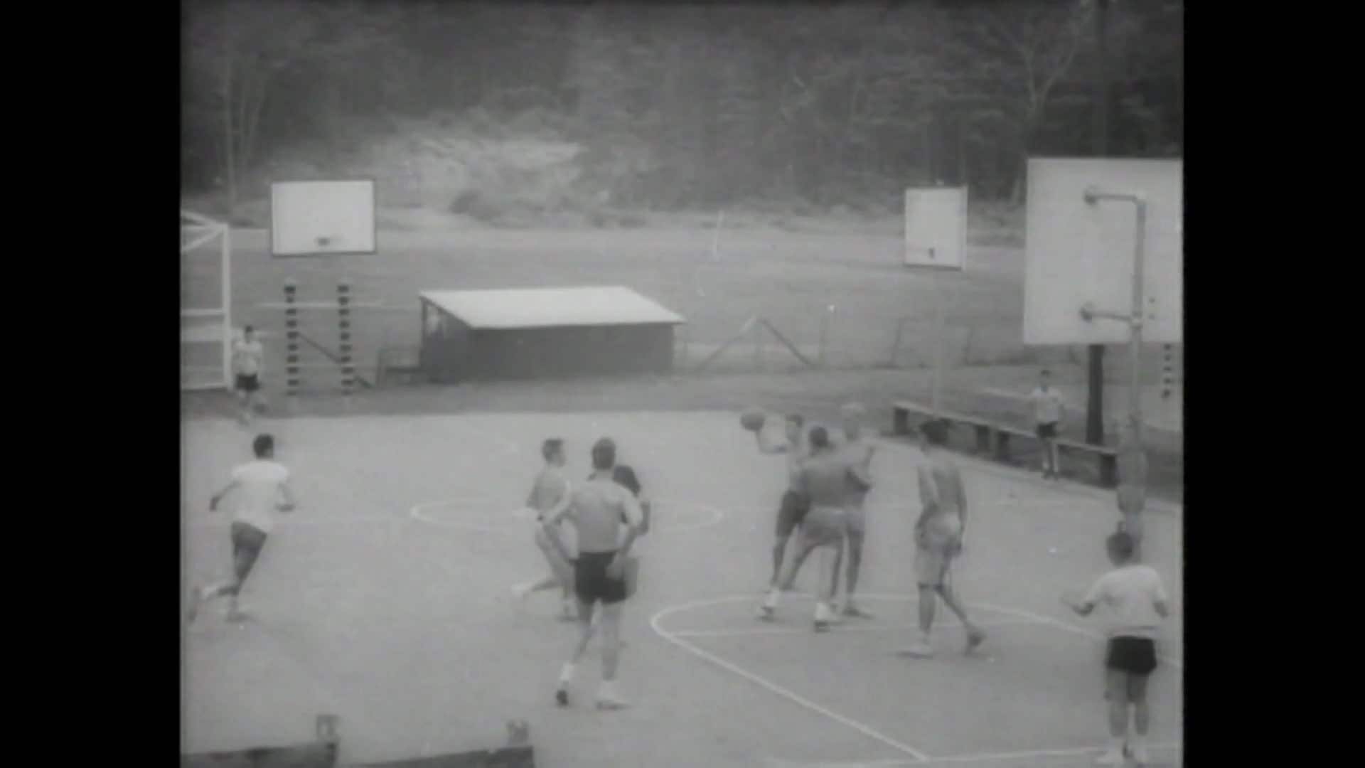 CELEBRATING BOB COUSY | NBA.com