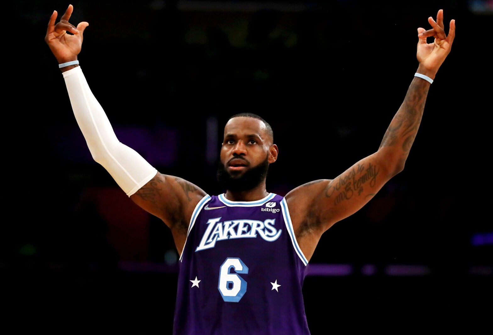 LeBron James, DeMar DeRozan headline 2nd All-Star voting returns | NBA.com
