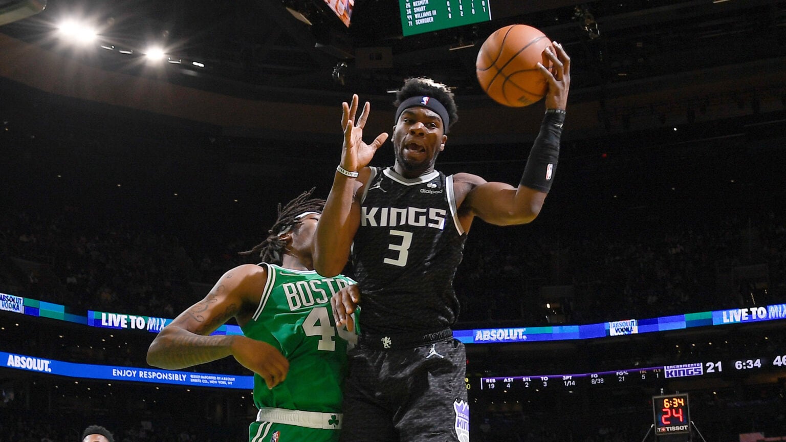 Sacramento Kings' Terence Davis out indefinitely with wrist injury ...