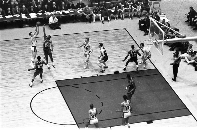 Archive 75: Jerry West | NBA.com