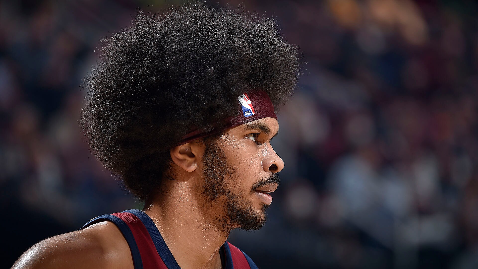 Cavaliers center Jarrett Allen suffers fractured finger, out ...