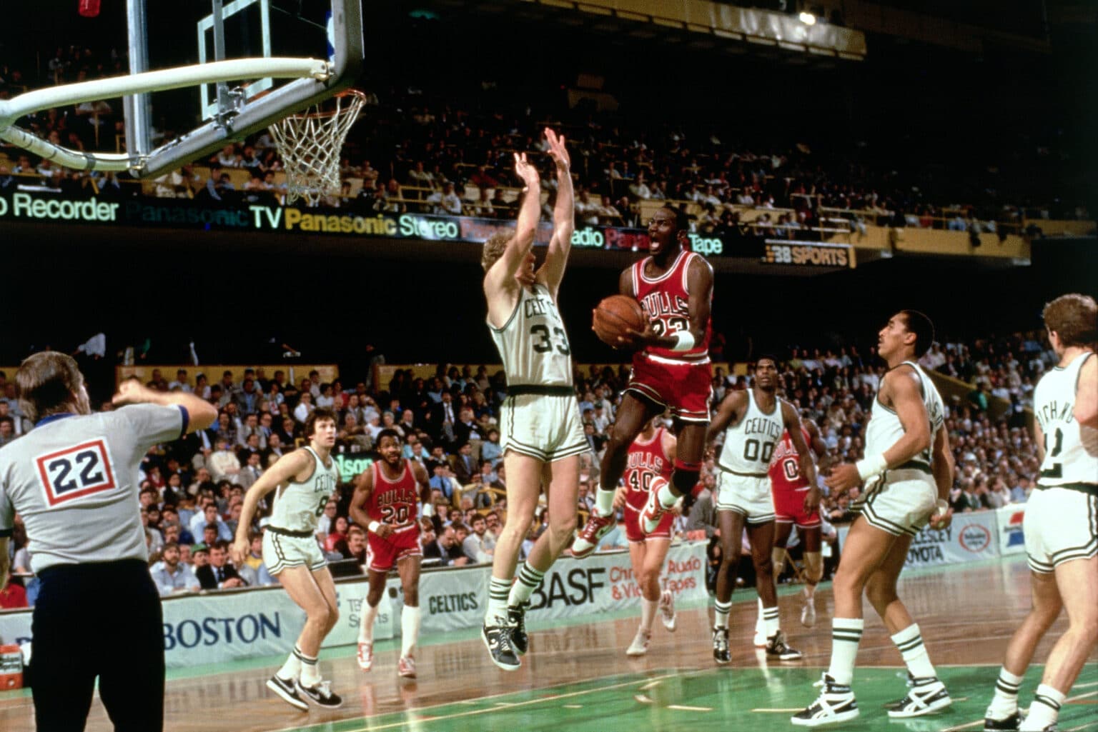 Archive 75: Michael Jordan | NBA.com