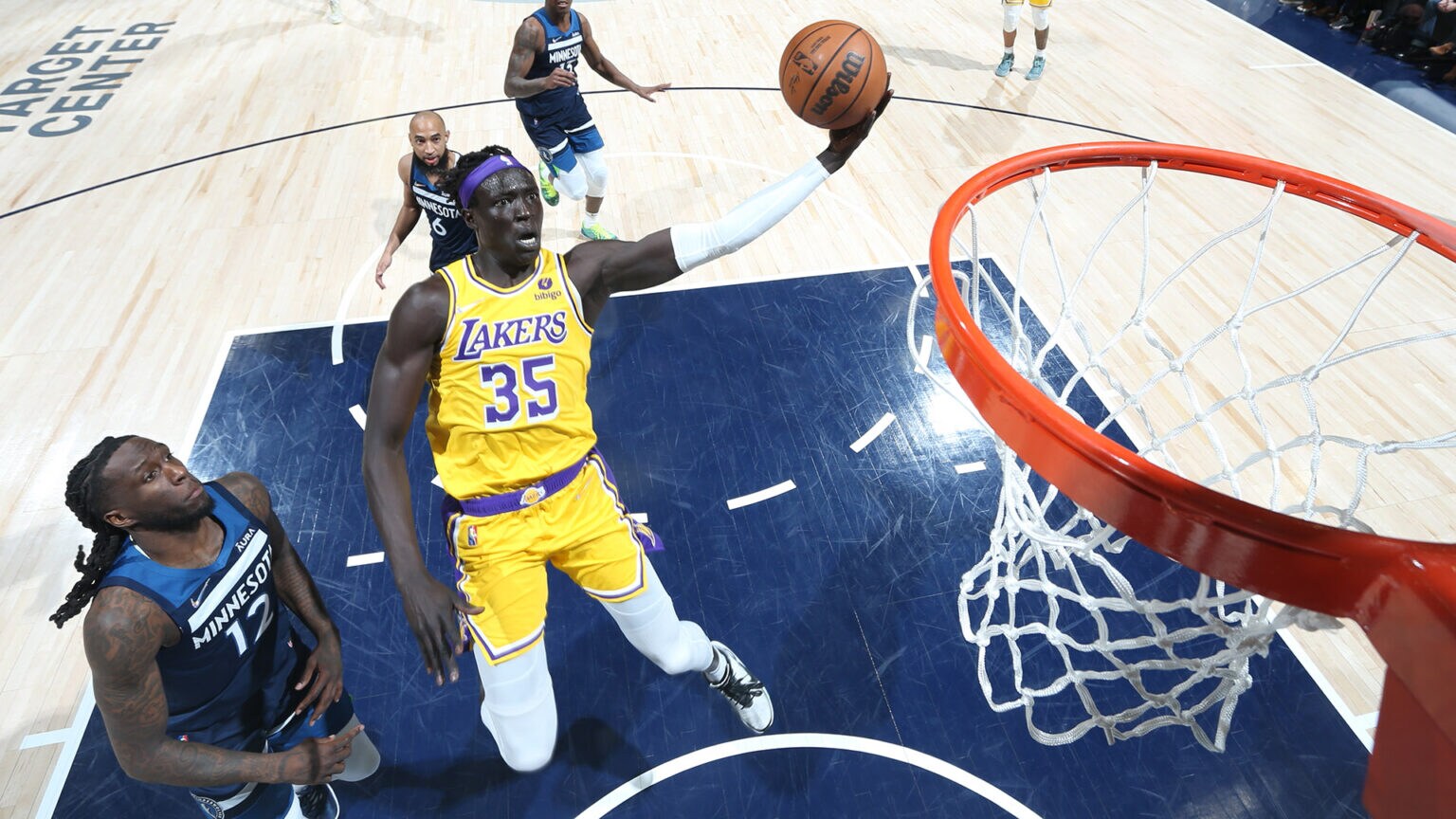 Lakers sign Wenyen Gabriel to standard NBA contract | NBA.com