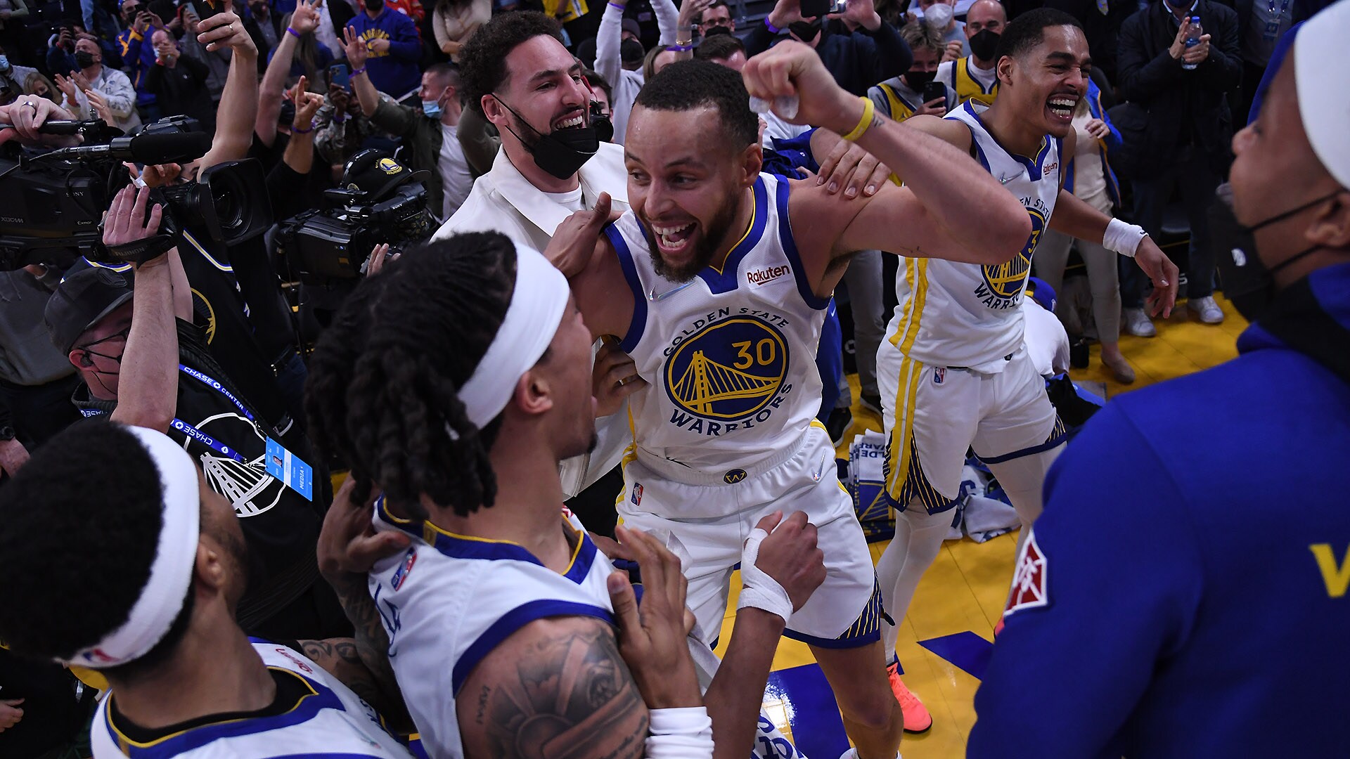 The official site of the NBA for the latest NBA Scores, Stats & News ...