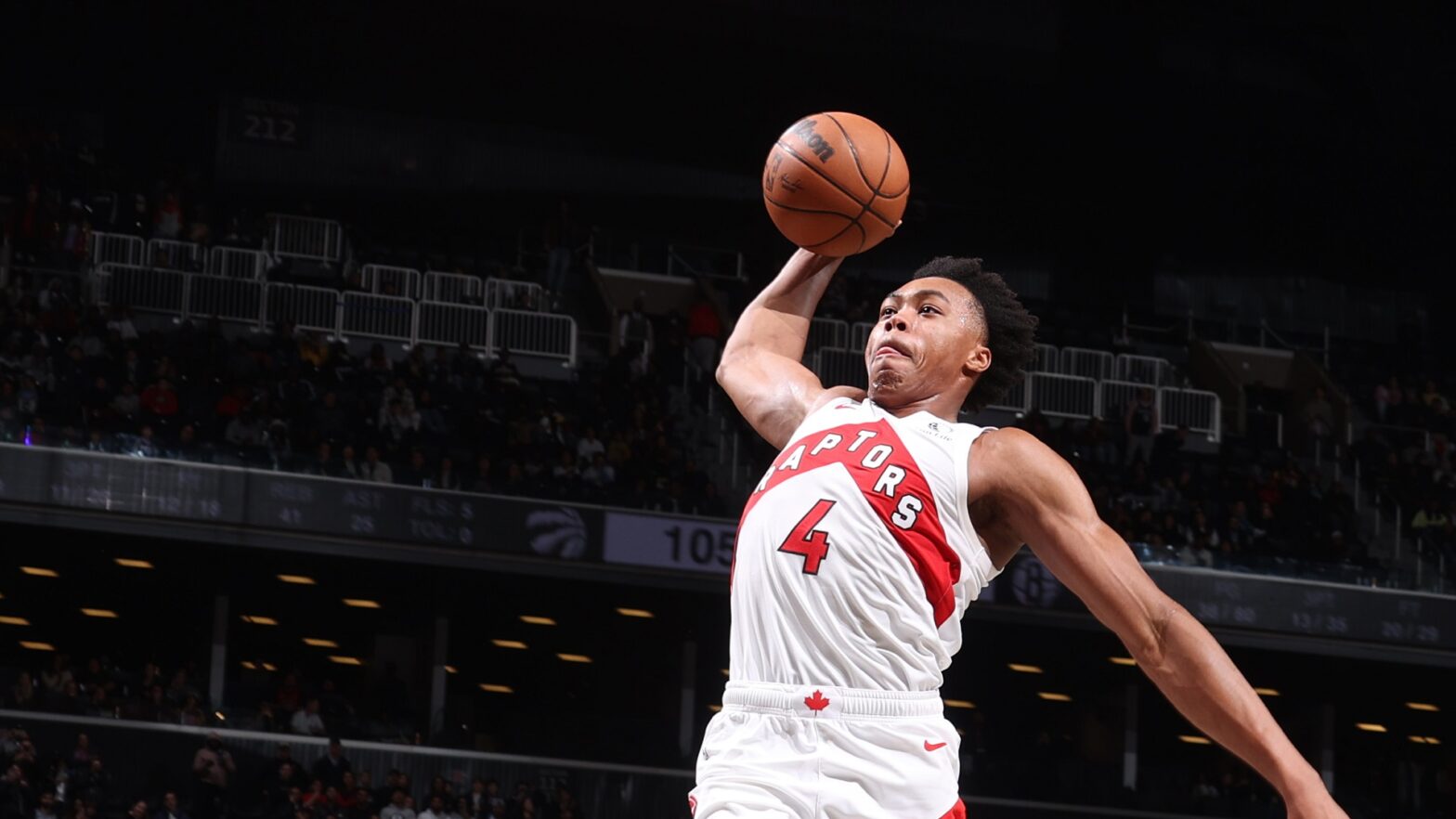 Scottie Barnes leaves Heat game with sprained right ankle | NBA.com