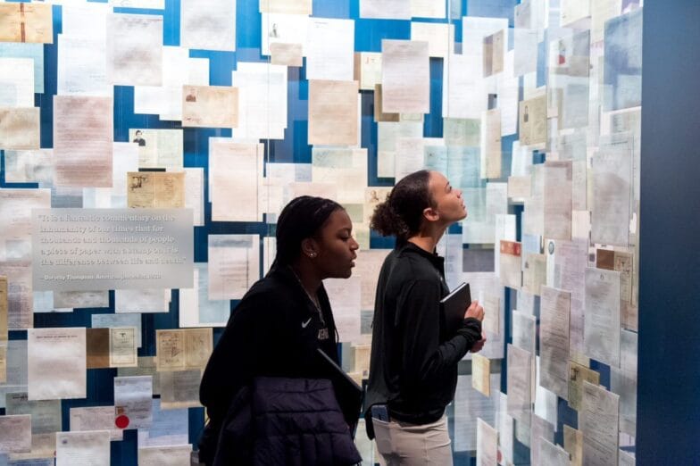 Jr. NBA Court of Leaders immerse themselves in history | NBA.com