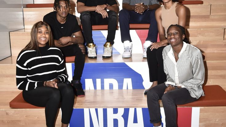 Jr. NBA Court of Leaders immerse themselves in history | NBA.com