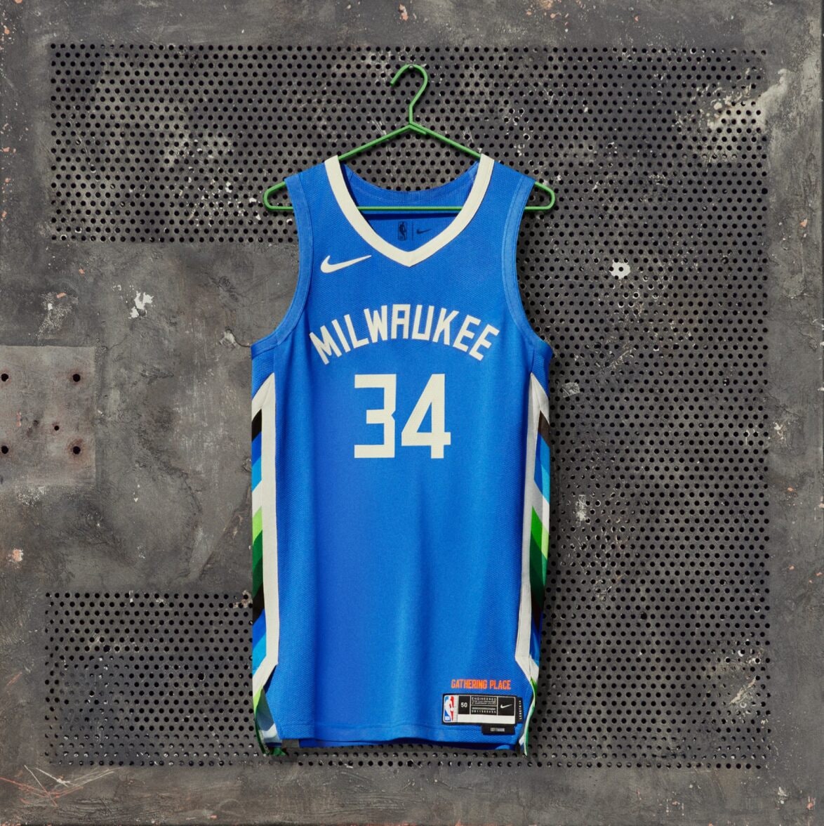 Milwaukee Bucks 22/23 City Edition Uniform: Bronzeville | NBA.com