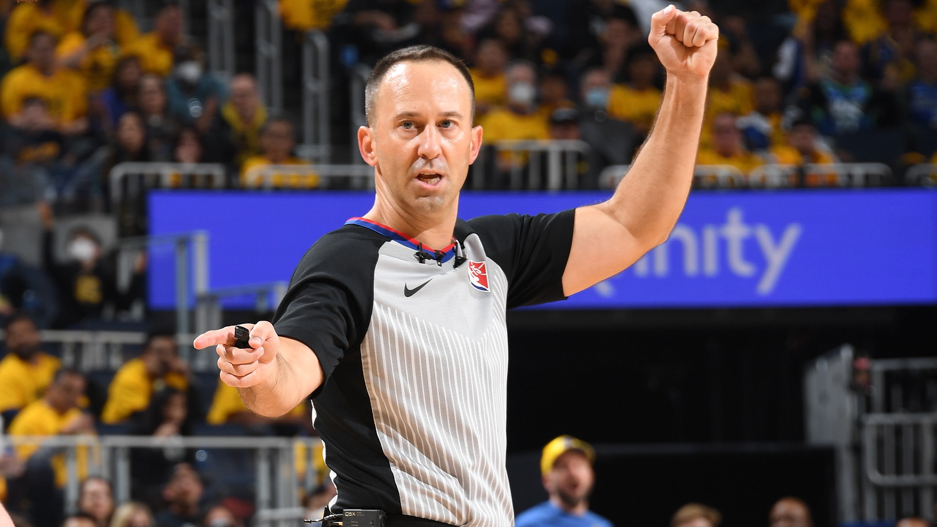 NBA referees prepare for 15-game slate ahead of Election Day 2022 | NBA.com