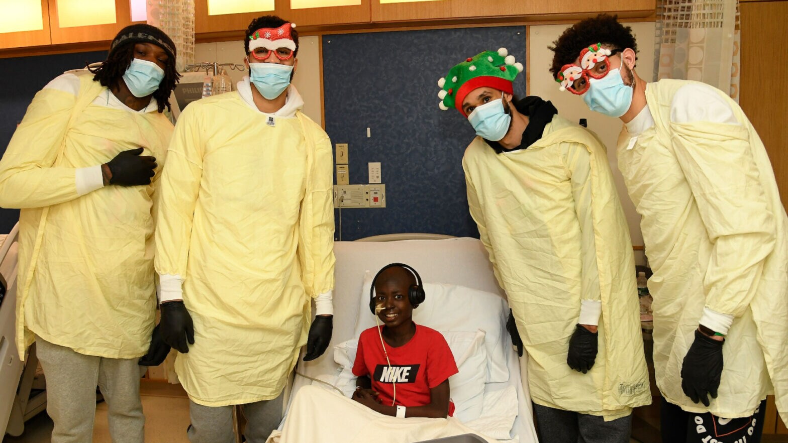 Celtics lift spirits at Boston Children's Hospital during the holidays ...