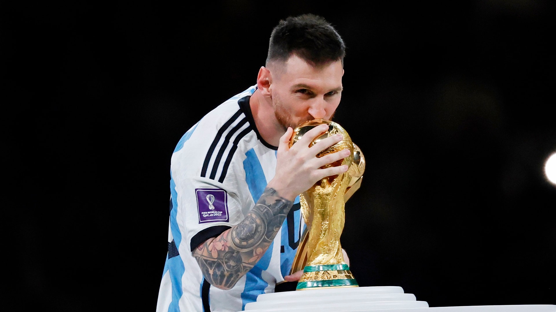 The official site of the NBA for the latest NBA Scores, Stats & News ...