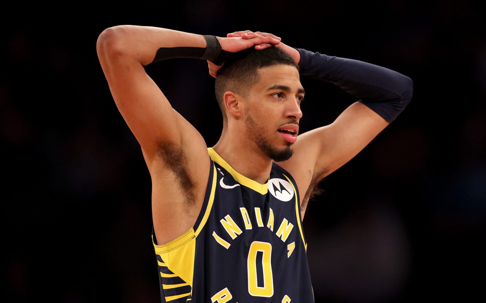 Pacers' Tyrese Haliburton out at least 2 weeks with elbow, knee injury ...