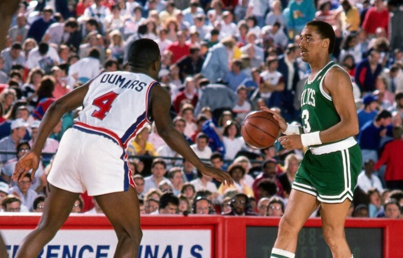 Some big, memorable single-game crowds in NBA history | NBA.com