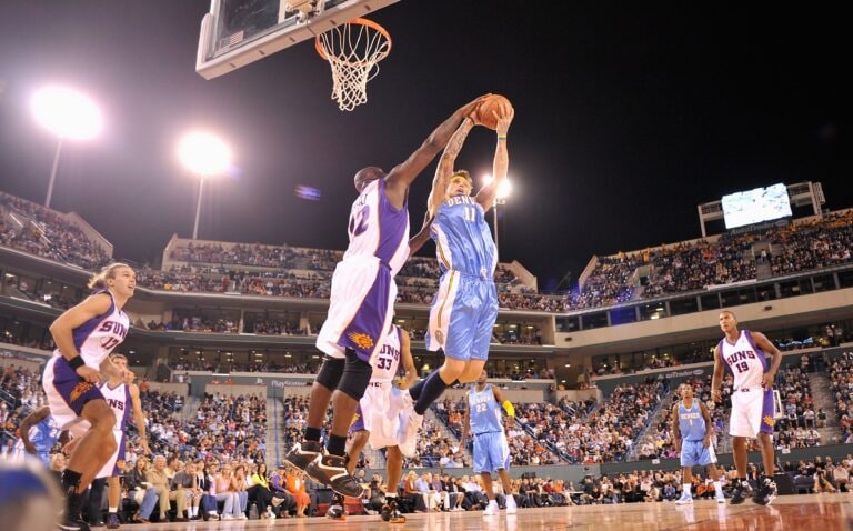 Some big, memorable single-game crowds in NBA history | NBA.com