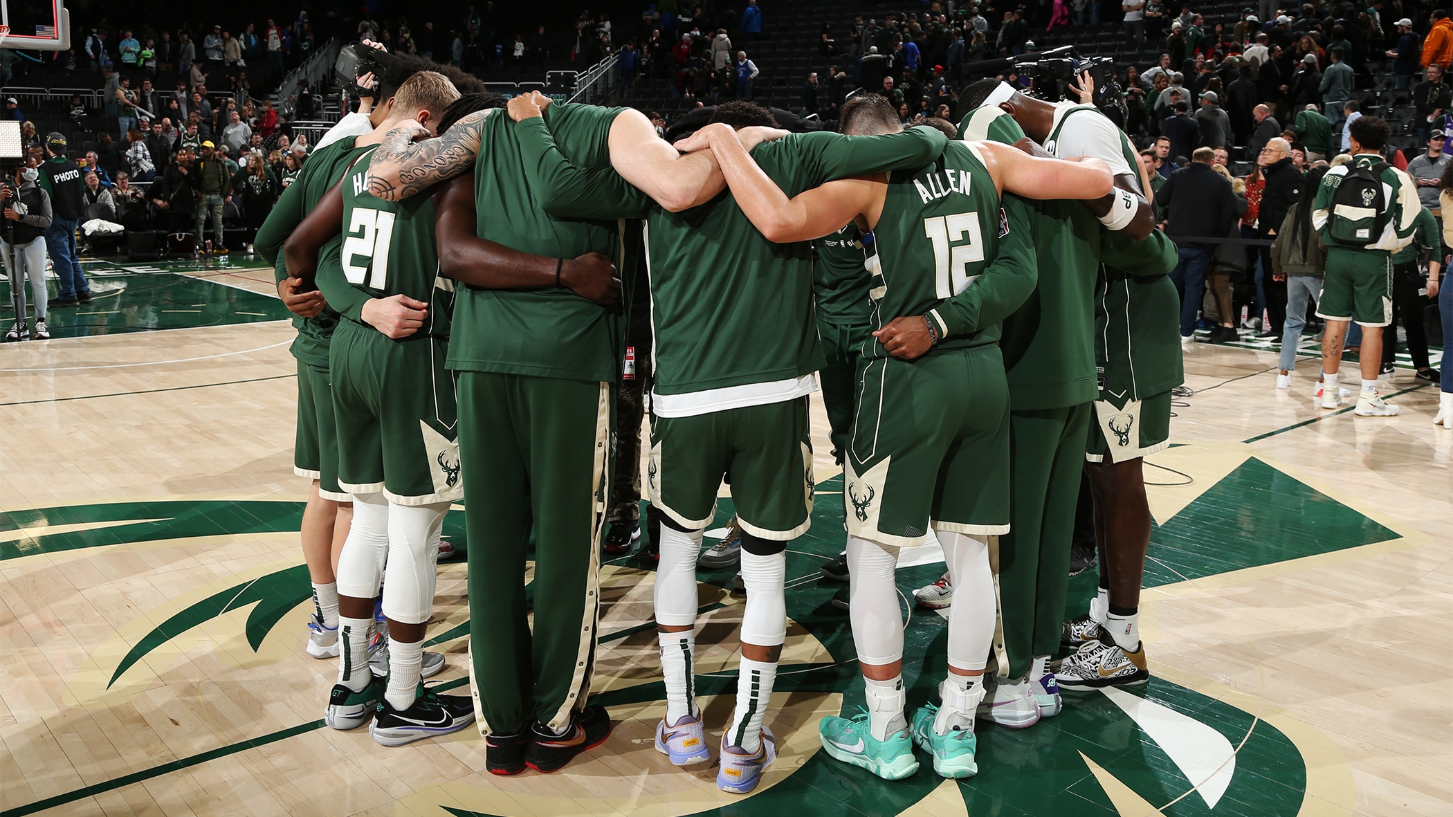 The official site of the NBA for the latest NBA Scores, Stats & News ...