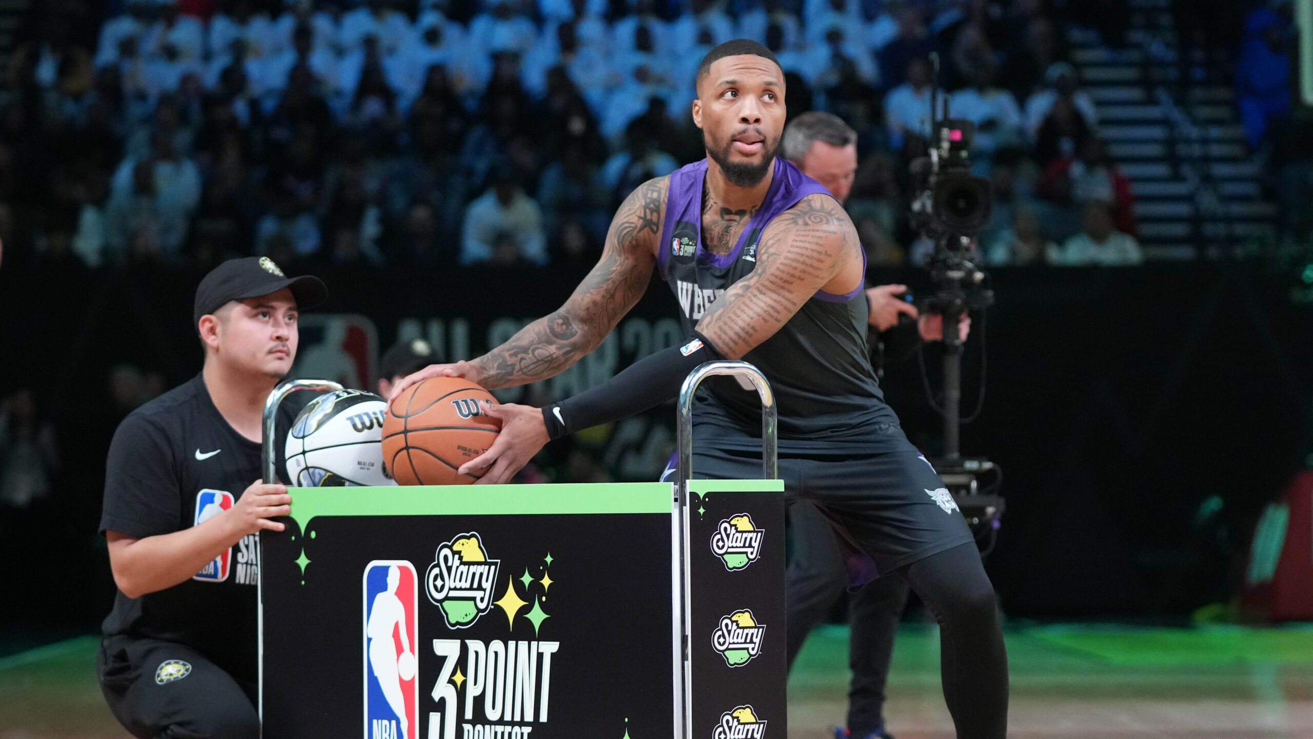 Damian Lillard Bests Pacers Duo To Win 2023 Starry 3 Point Contest Damian Lillard Bests Pacers Duo To Win 2023 Starry 3 Point Contest