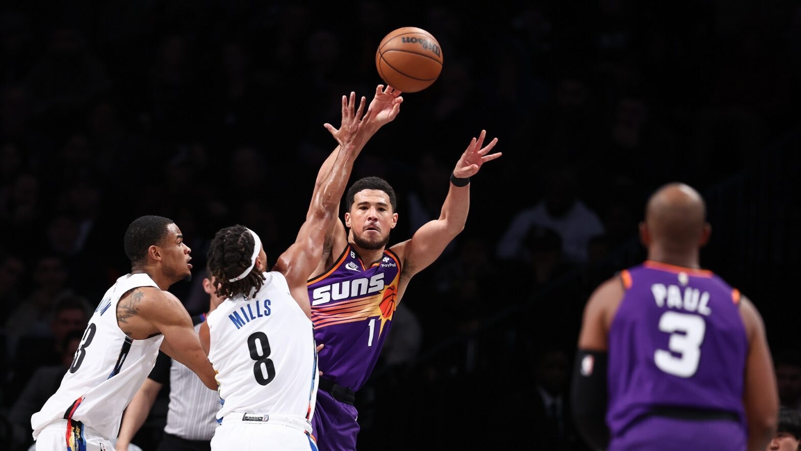 Devin Booker returns from 21-game absence as Suns edge Nets | NBA.com