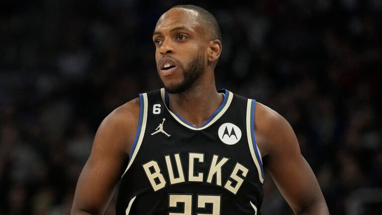 Bucks' GM says Khris Middleton has opted out of deal | NBA.com