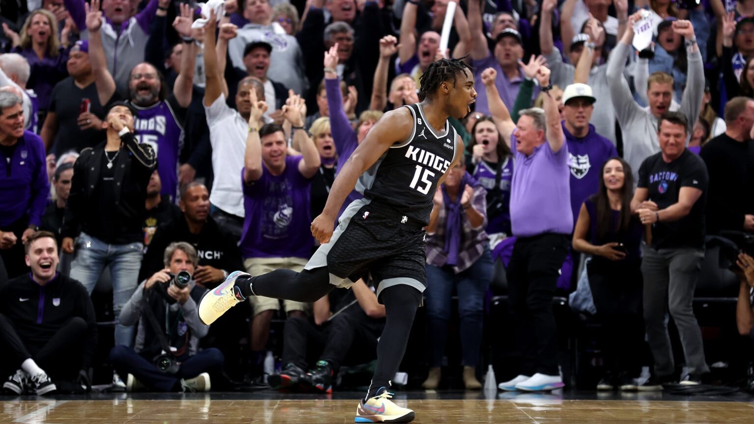 5 takeaways from Kings' Game 2 win over Warriors | NBA.com
