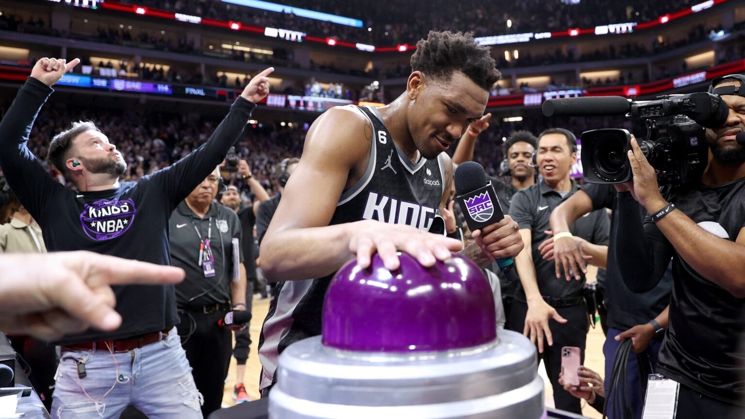 5 takeaways from Kings' Game 2 win over Warriors | NBA.com