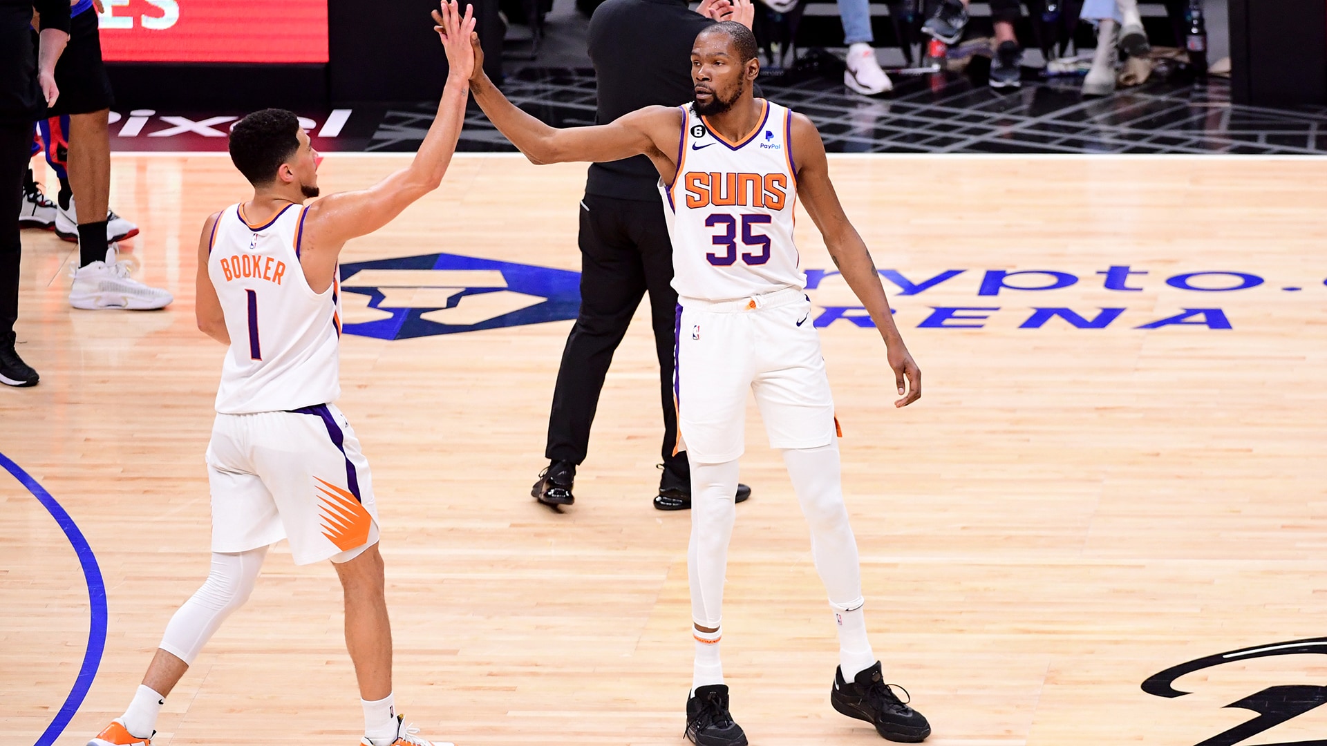 Kevin Durant becomes 3rd NBA player to sign lifetime deal with Nike ...