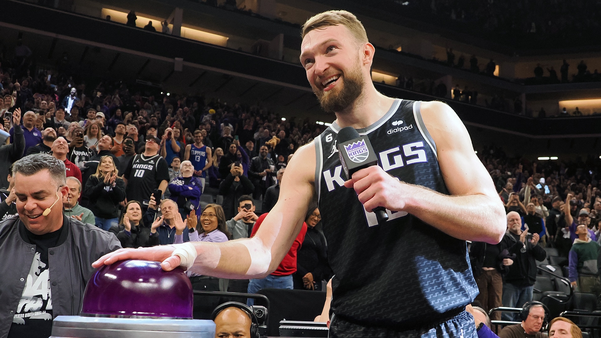 As Kings' postseason drought ends, Sacramento readies for playoff ...