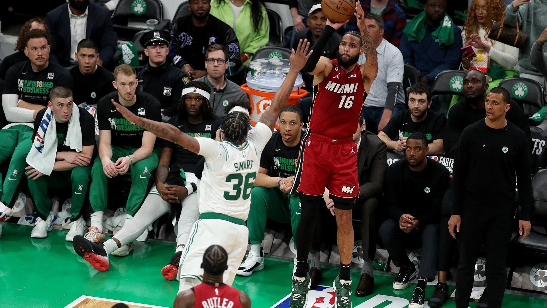 The official site of the NBA for the latest NBA Scores, Stats & News ...