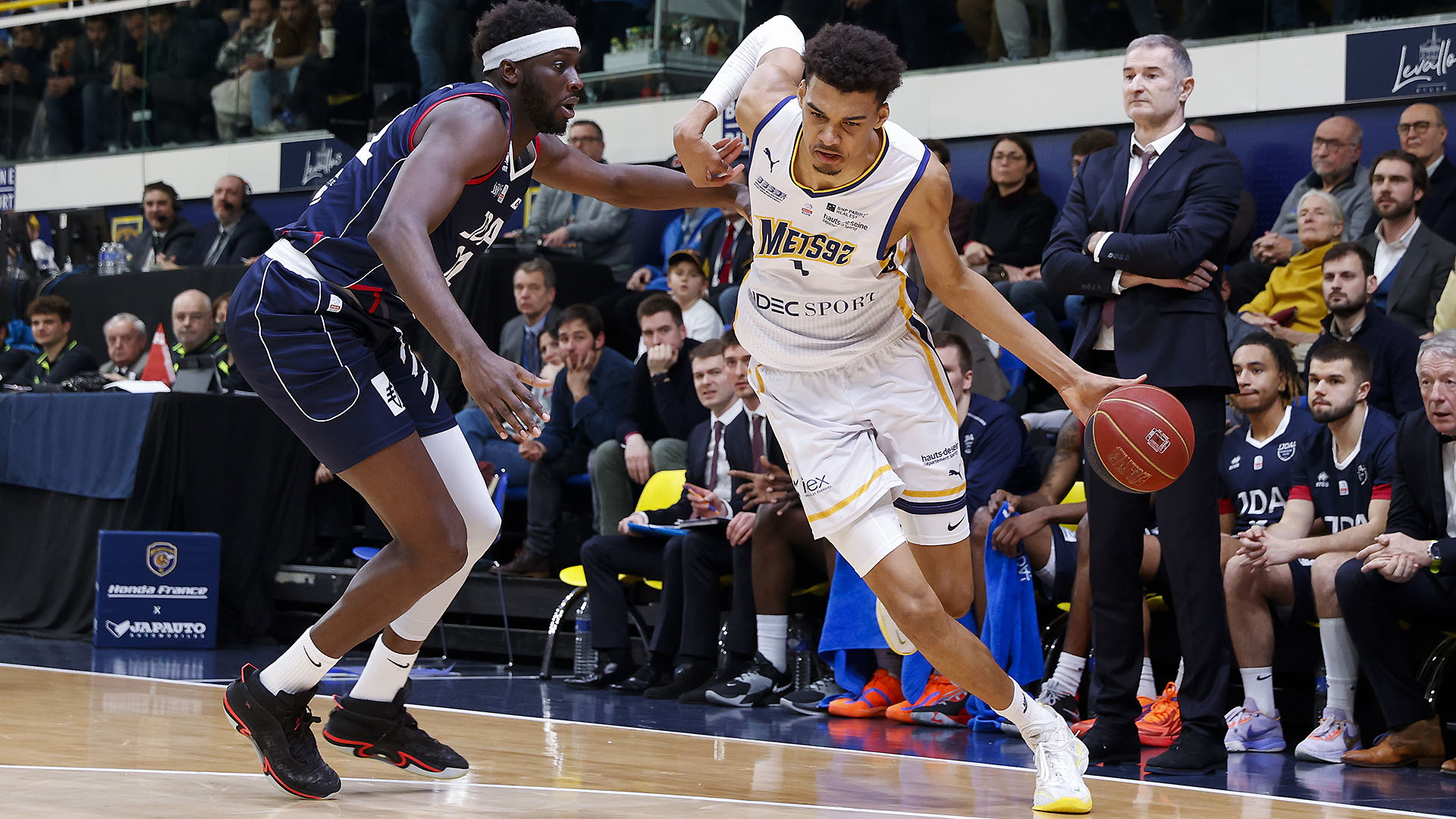 The official site of the NBA for the latest NBA Scores, Stats & News ...