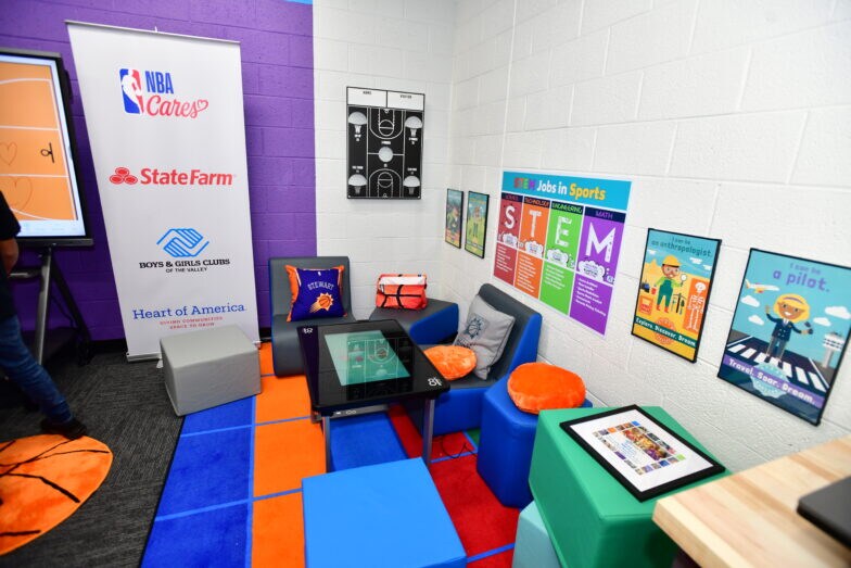 How the State Farm Assist Tracker is making its mark | NBA.com