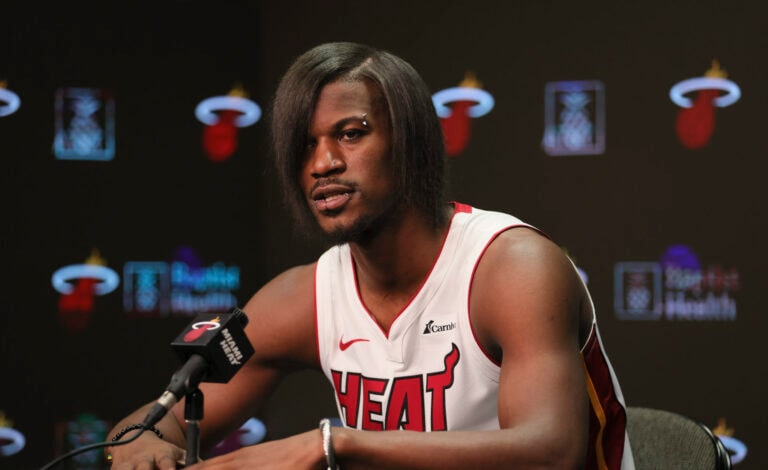 Jimmy Butler surprises Heat with another new hairstyle | NBA.com