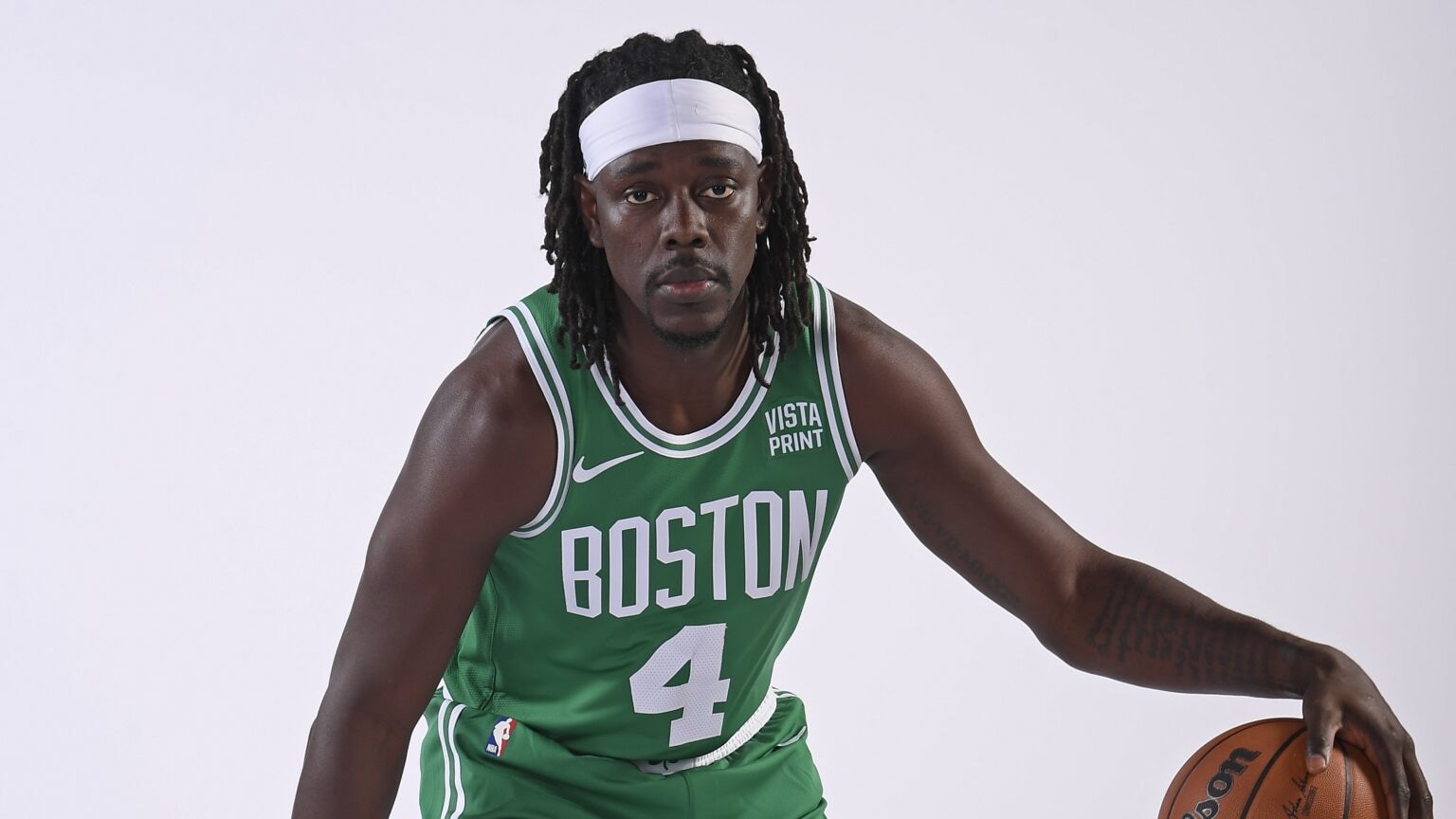 Jrue Holiday's arrival adds electricity to Celtics training camp | NBA.com