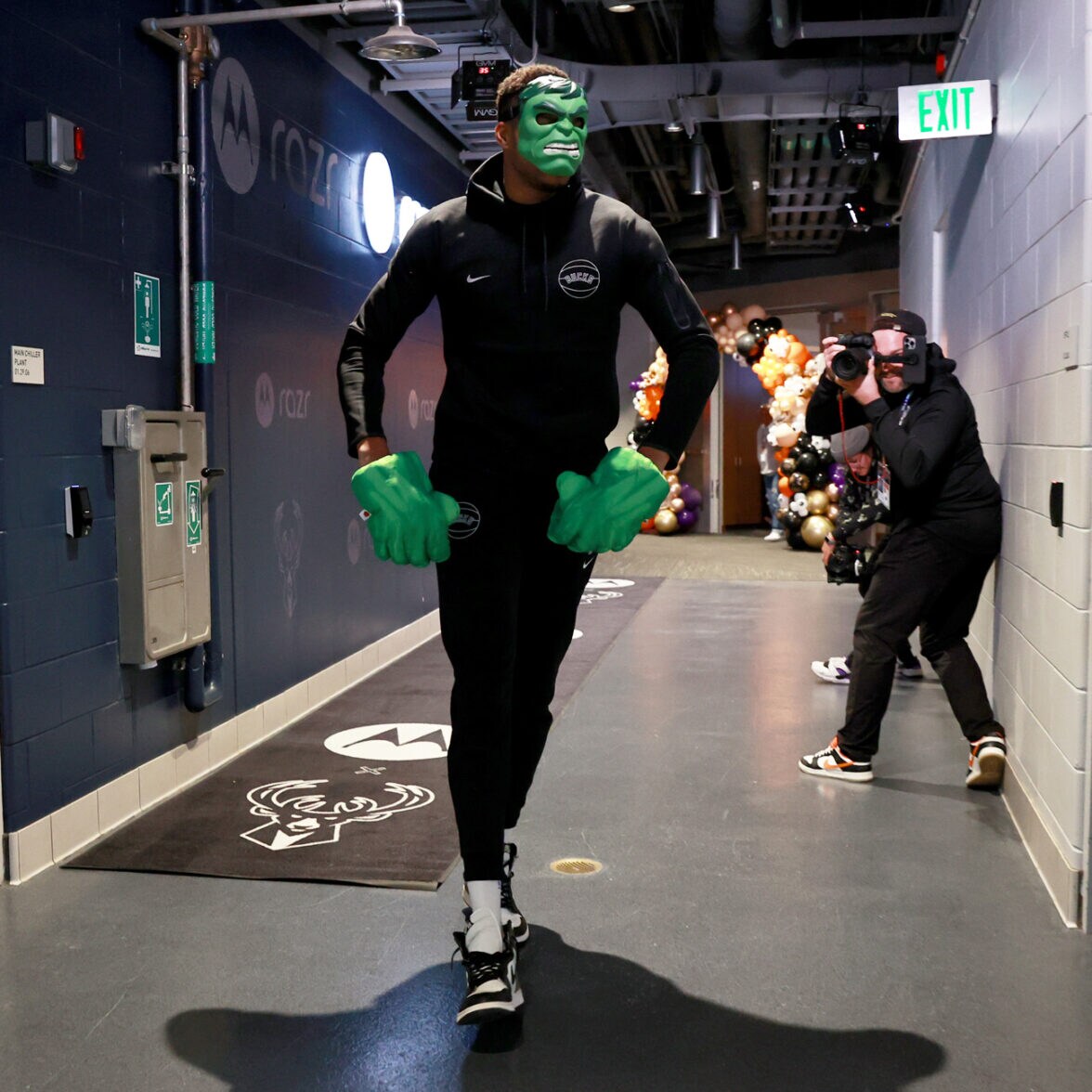 NBA Starting 5, Oct. 31: It only took Curry this long to drop 40? | NBA.com